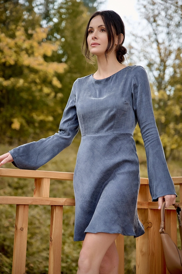 Szara sukienka z rozkloszowanymi rękawami, wiskoza lyocell - Sukienka ...