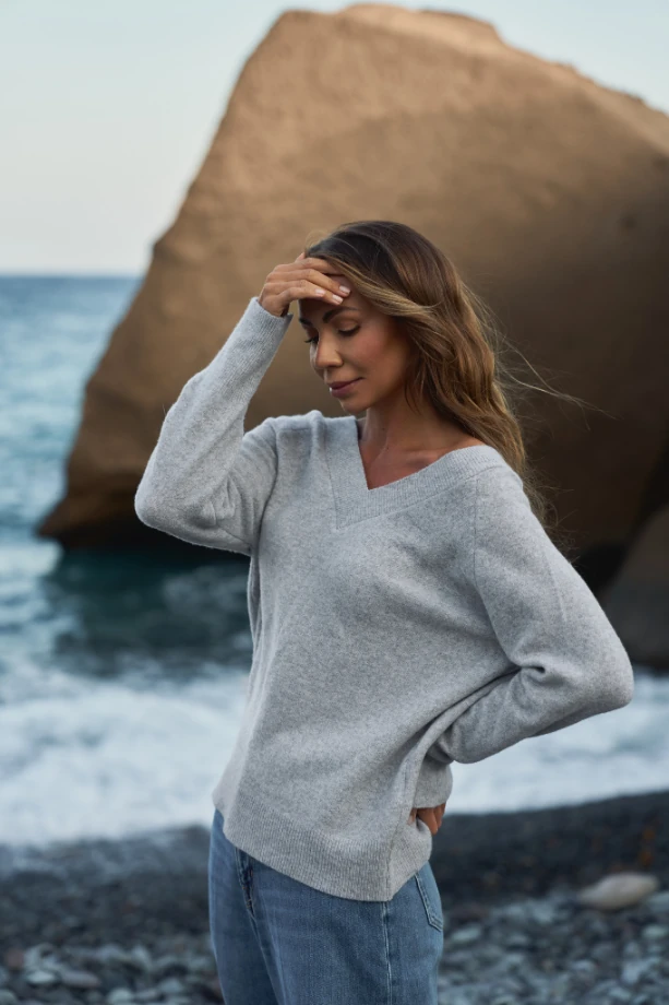 Swetry damskie - piękne - eleganckie - polskie swetry - sklep Moremoi