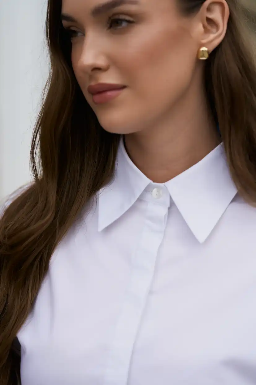 Biała koszula taliowana z bawełny - Koszula Chloe White - sklep More'moi